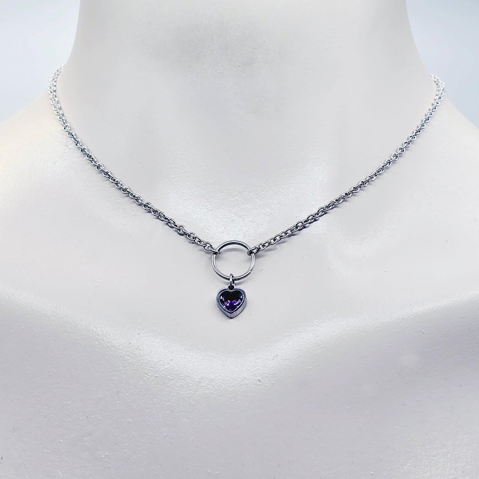 Discreet Day Collar With O Ring and Cubic Zirconia Heart, Stainless St ...