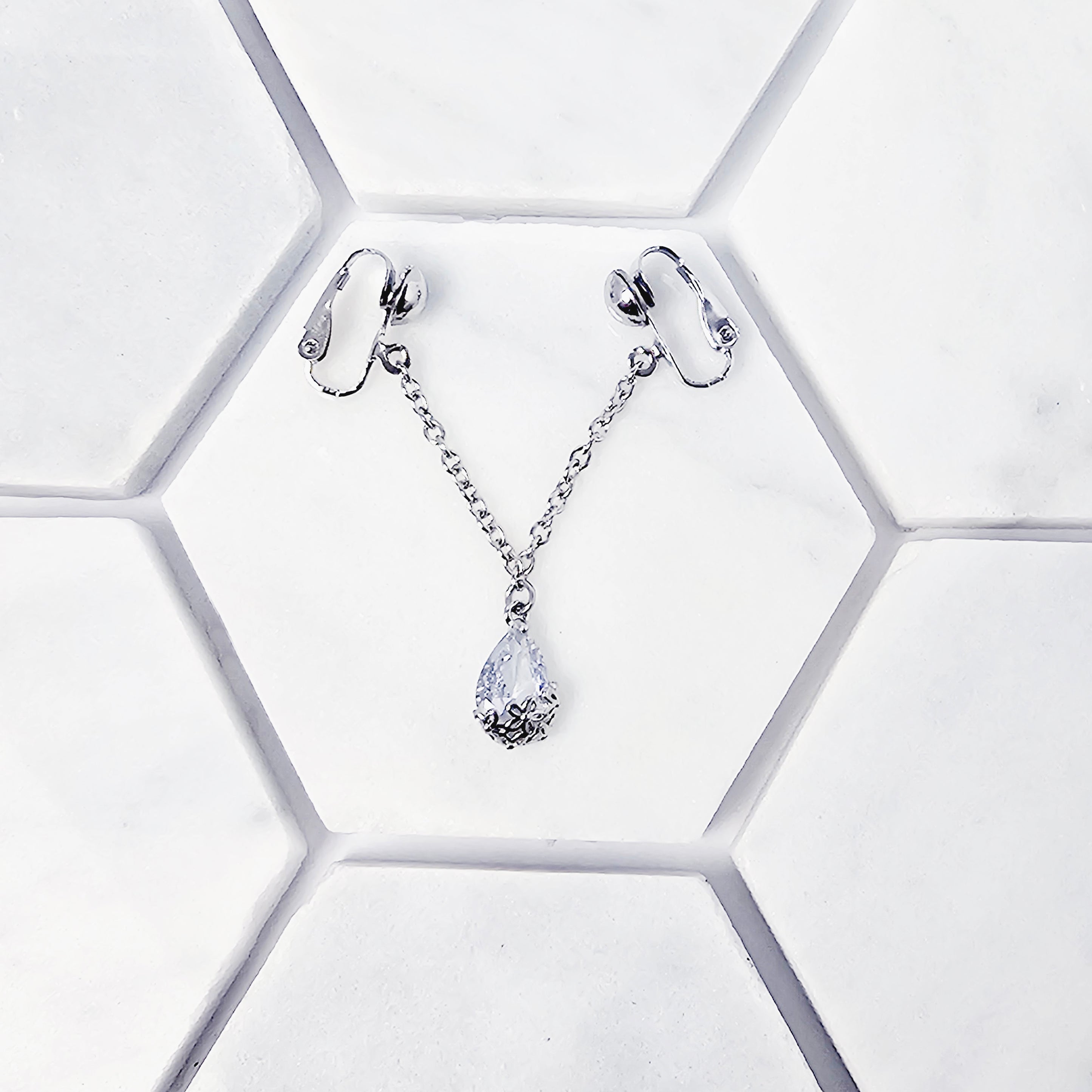 Labia Chain Dangle with Cubic Zirconia – Why Bee Normal