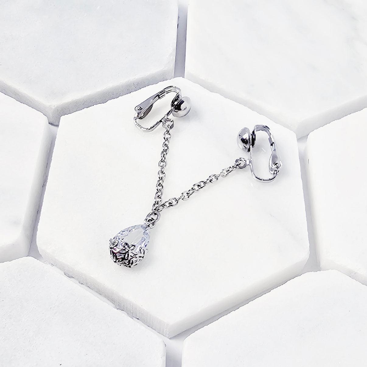 Labia Chain Dangle with Cubic Zirconia – Why Bee Normal