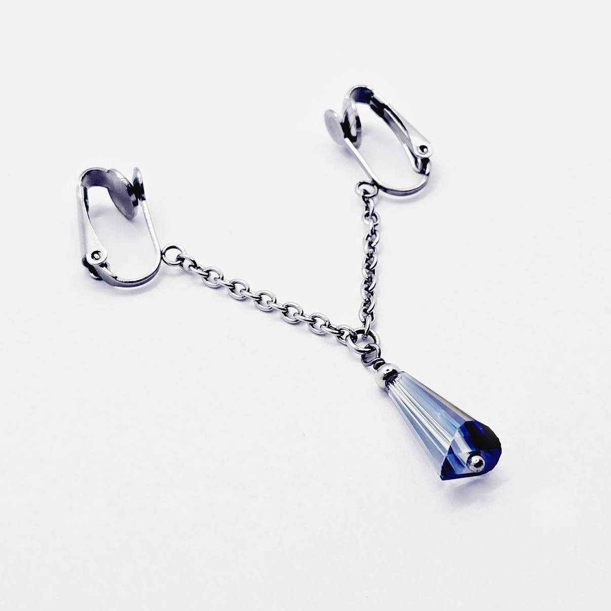 Non Piercing Labia Chain Dangle, Stainless Steel, with Crystal. – Why Bee Normal