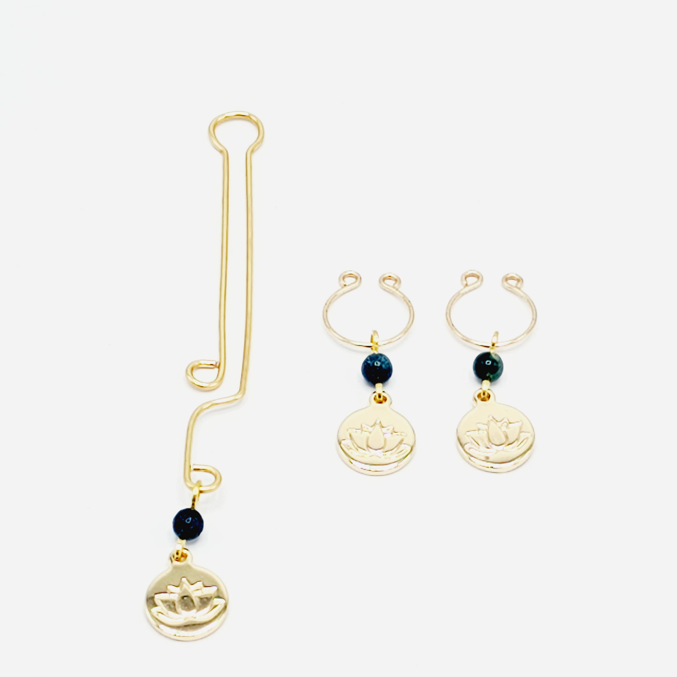 Gold Labia Clip with 18k Gold Lotus Flower. Non Piercing Clit and Labi ...