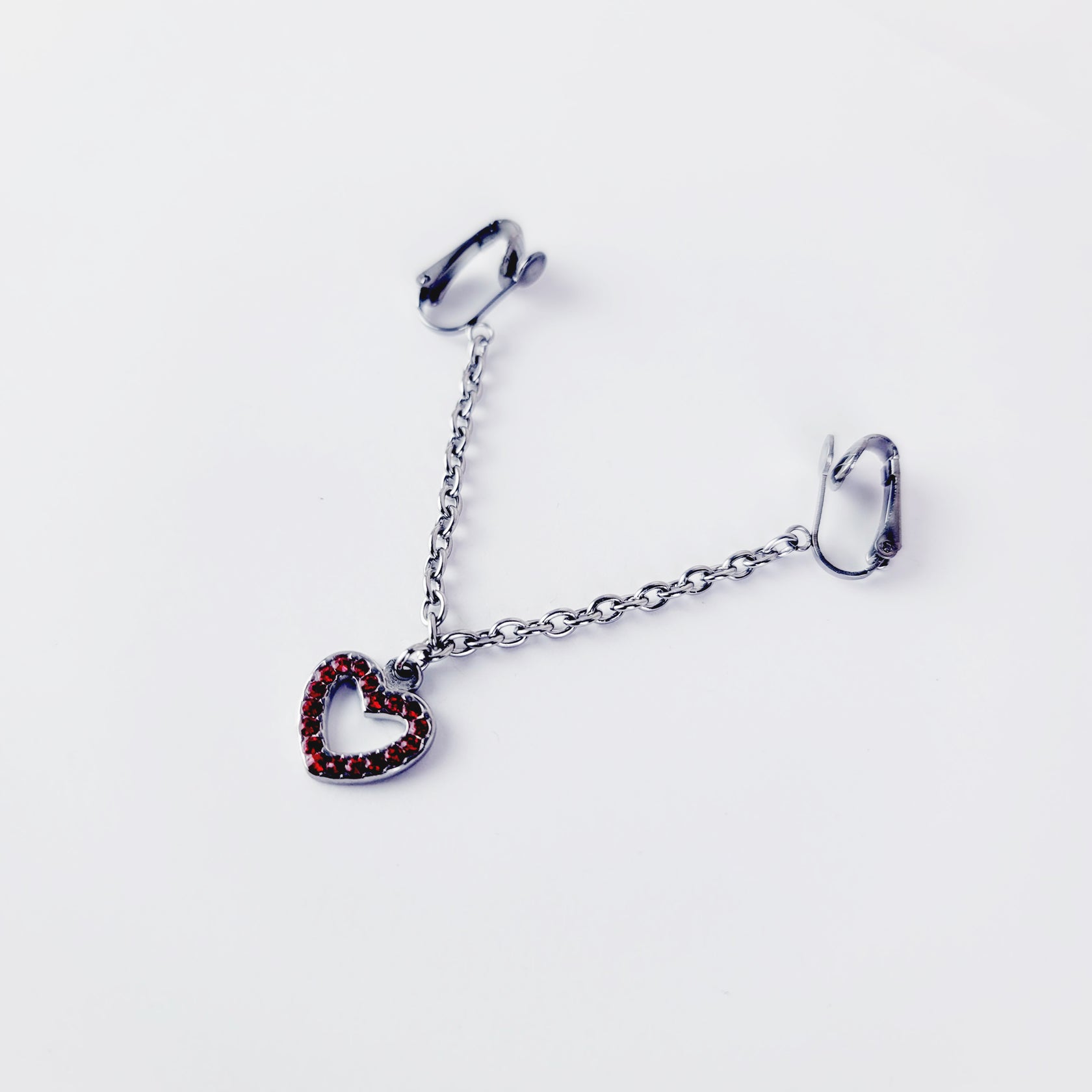 Labia Jewelry with Sparkling Heart. Stainless Steel Non Piercing Labia ...